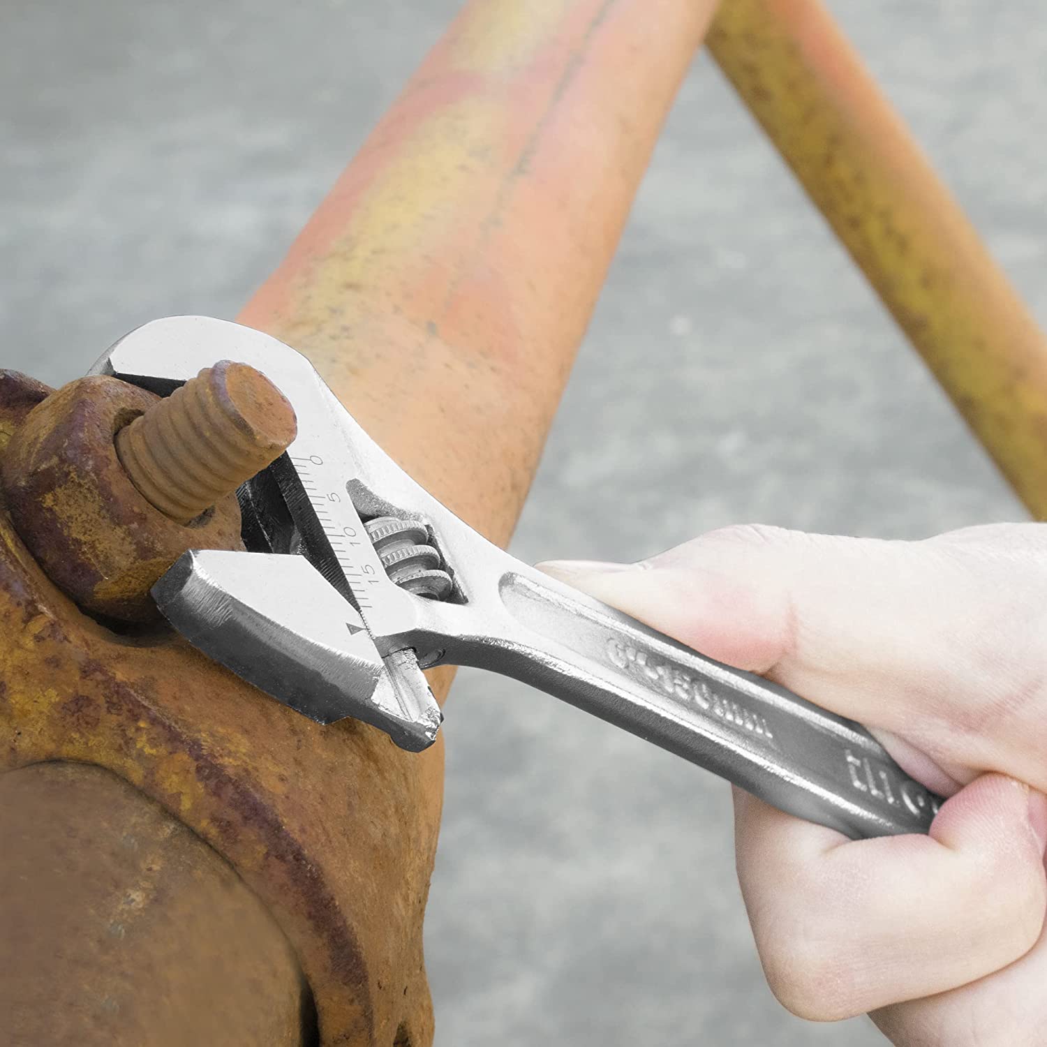 INGCO INGCO Tools & Adjustable Wrench Size 6 inch